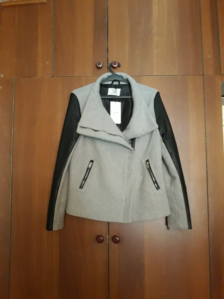 Продам куртку (Bershka)