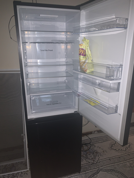 Холодильник hisense новый
