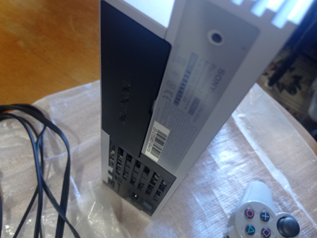 Play station 2 sotiladi yangi optom