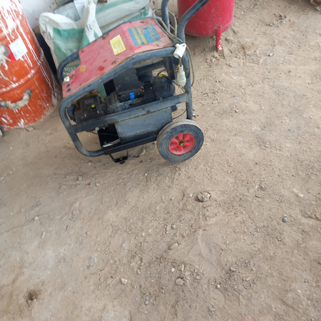 Karcher 220 w 150 bar