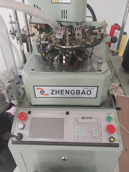 Paypoq tuqish uskunasi