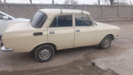 Москвич АЗЛК. Холати идеал