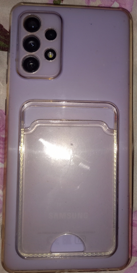 продается телефон samsung A72.В хорошим состояние.