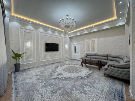Bokzal qizil dom 115 m2 2 etaj narxi kelishiladi