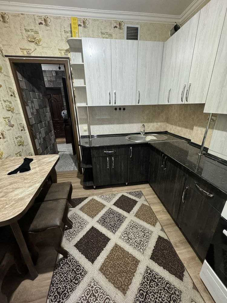 Сергели 3.метро квартира арендага берилади.