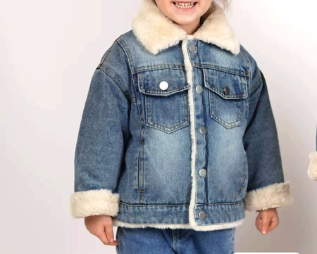 Новая утепленная курточка джинсовая на девочку 5-6 лет