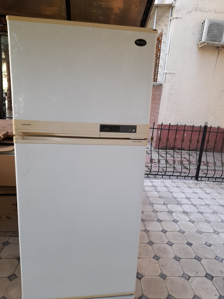 Срочно продается холодильник!