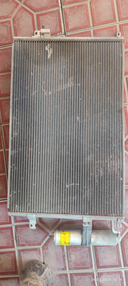 Jenrta lasseti radiator kandisaner