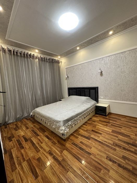 Продаётся 3х комнатная квартира Жк Vita Stroy  ( Паркентский)
