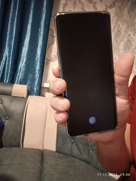 Vivo v30e 256 g yengi telefon srocna sotiladi