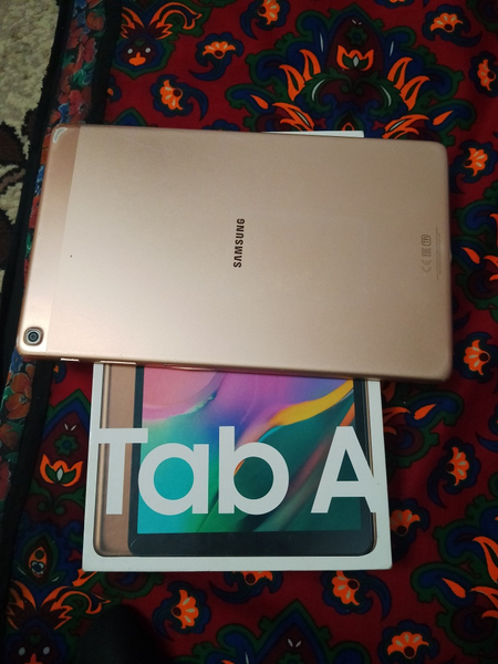 Planshet Samsung galaktikadir tabiiy A