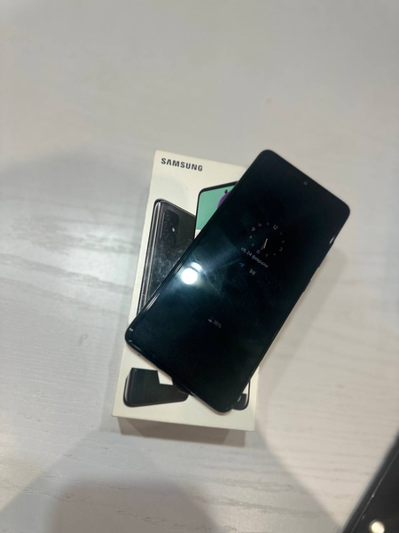 Samsung Galaxy A 51 в отличном состоянии