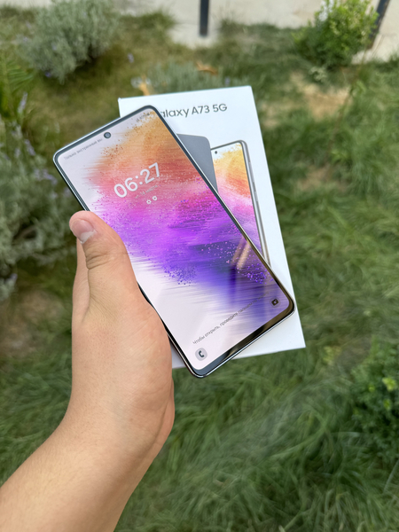 Samsung galaxy A73 5G 6/128gb karobka dak full