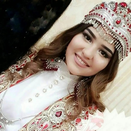 Tillaqosh diadema karona
