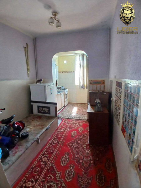 Срочно Продается 2х Квартира на 3 этаже Ор-р: Шарк1 Кафе Барака
