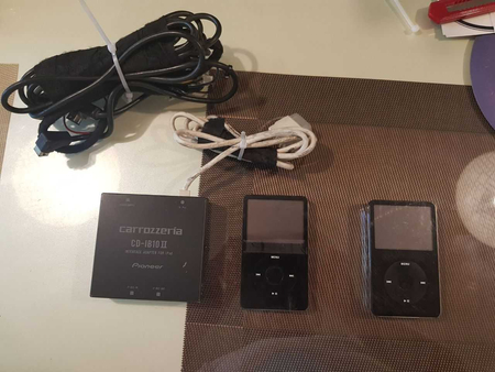 Ipod адаптер с Ipod classic 5 gen 30GB в комплекте.