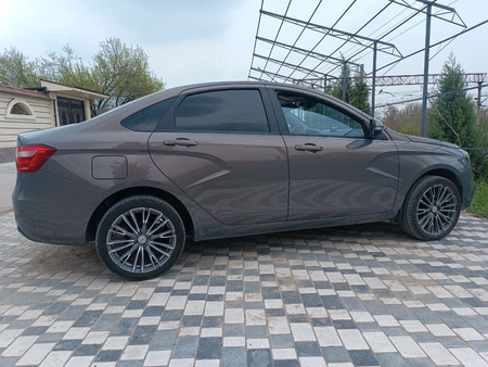 Srochna!!! Lada Vesta 2018
