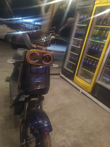 Skuter velomax dimansh