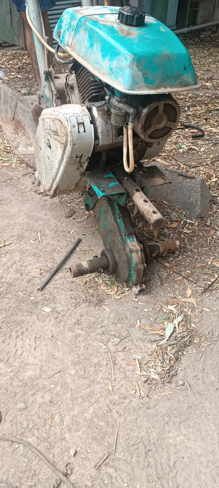 Продам мотоблок крот