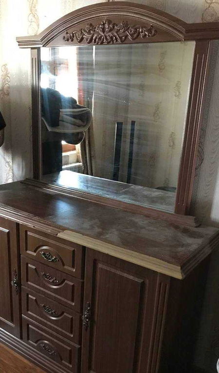 Спальный гарнитур