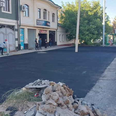 Asfalt Toshkent bo‘ylab