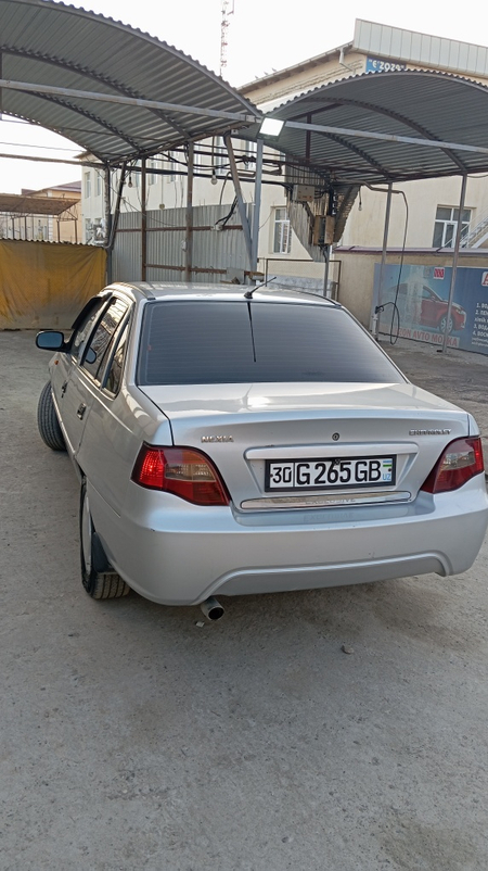 Moshina nexia 2 narxini yana kelishamiz