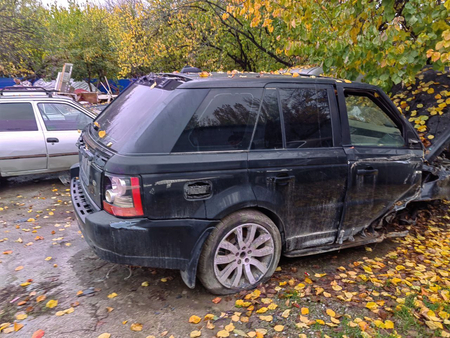 Renj rover sotiladi zapcastga