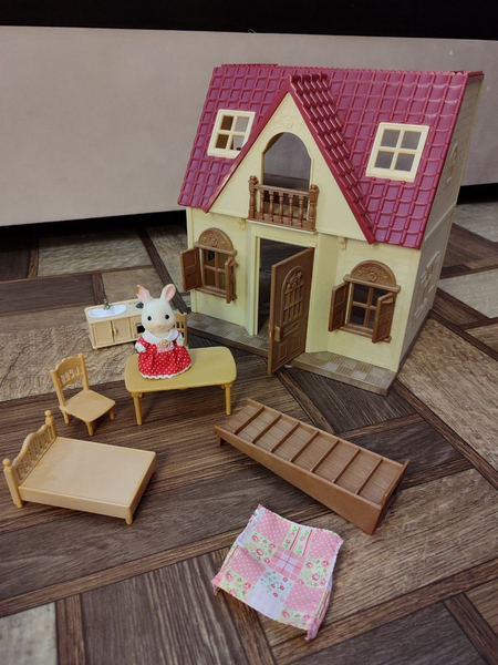 набор Sylvanian Families Deluxe Celebration Home - Smyths