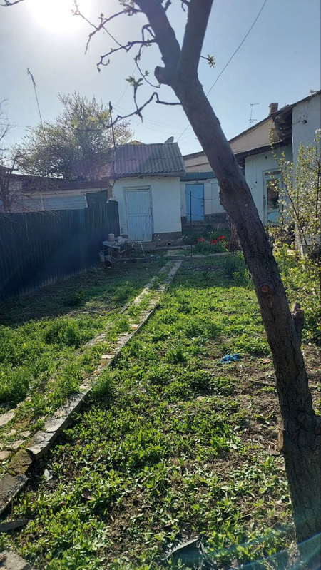 Продаётся дом, земля