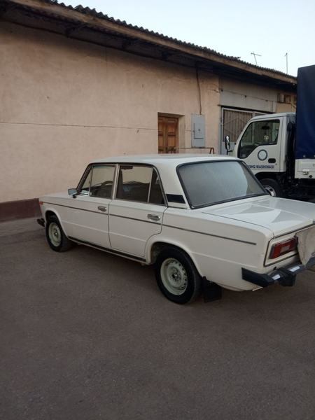 Jiguli 2106 sotiladi