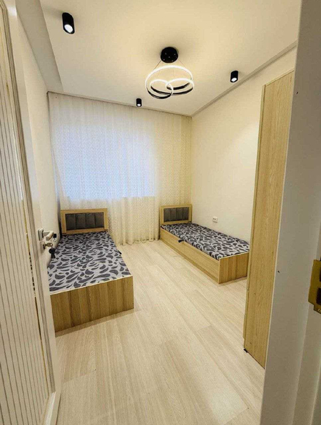 Срочно сдается 4/4/4 квартира 85 м2 Ор-р: Ц5 универ.Журналистики (МДХ)
