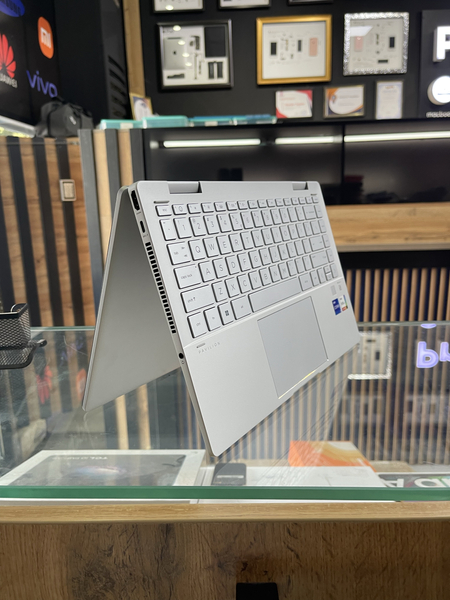 Noutbuk hp pavilion x360