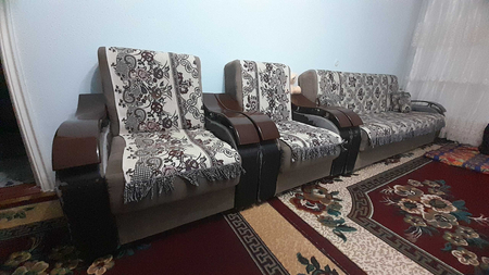 Divan+kreslo sotiladi / продается 
 диван + кресло