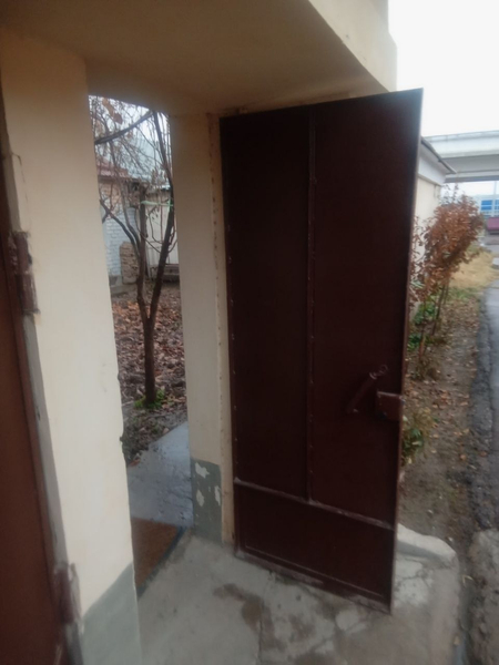 Продаются железные ворота и двери