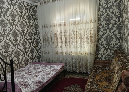 Аренда яшнабад , крестик  2х комнатная