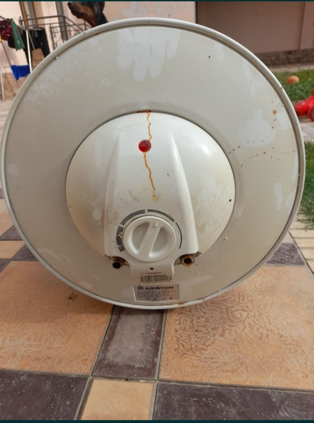 Ariston 100 L sotiladi