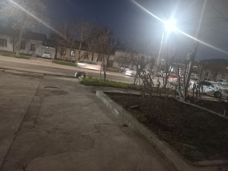 Продам Дом срочно Домбирабод вдоль дороги