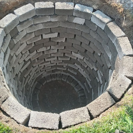 Ura qazish xizmati