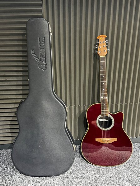 Ovation Acustic 
Электроакустик, Made in Korea привезённый из США