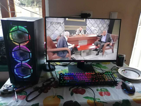 Komputer Gamerski srochni sotiladi 700$ yoki Obmen 12 Pro Maxga