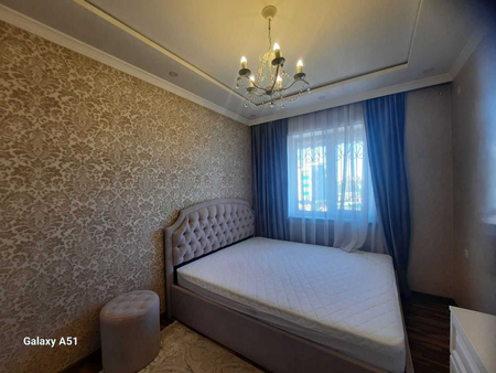 Продаётся квартиры 2/5/9 на Юнусабадском районе ул. АТемура, 1 (J2390)