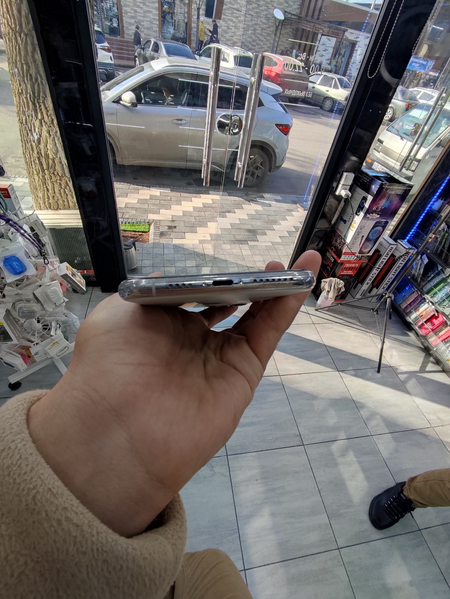 Telefon sotaman srochno