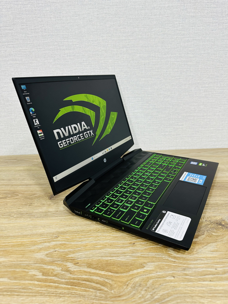 HP Gaming Core i5-8 Ядерный+GTX1650 как новый доя Игр и Дизайна