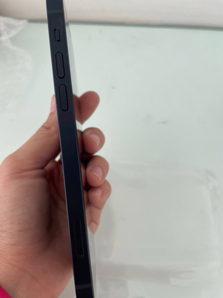 Iphone 12 64/100