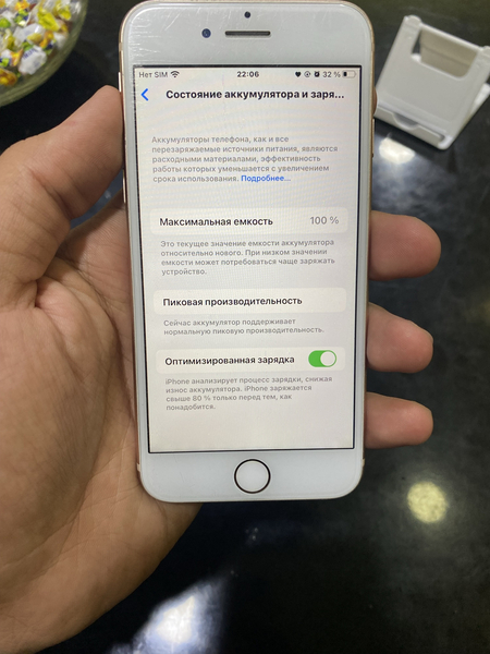 iPhone 8 64гб росе голд