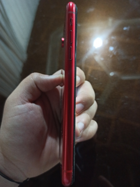 Iphone XR 64GB  Sotiladi