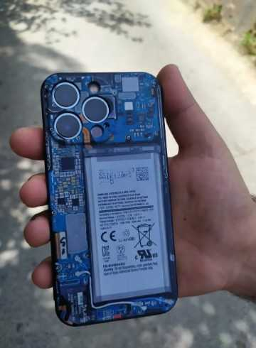 Прикольный  чехол для iPhone 12 Pro (чехол микросхема)