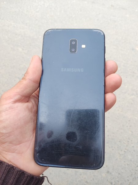 Samsung J6+ arzon