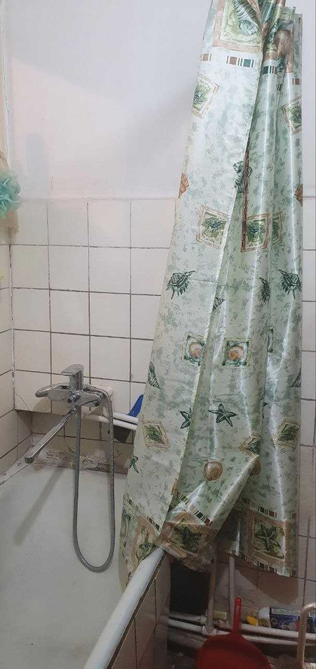 Продается хорошая квартира по хорошей цене 3/2/4. Парк им Фурката