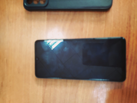 Telefon sotiladi